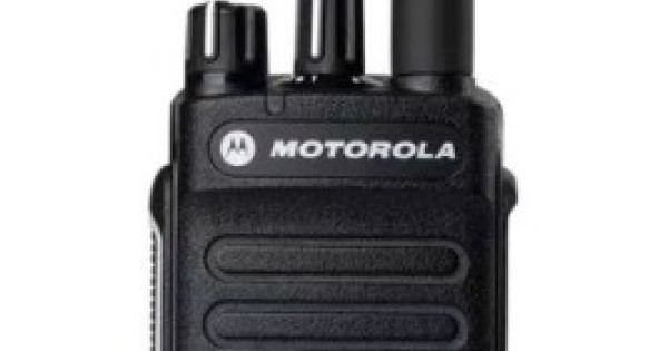 Motorola MOTOTRBO™ XiR P6600i TIA UHF Digital Two-way Radios